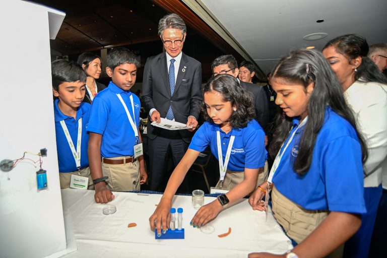 K-12 Science Fair Competition Photo Gallery | Toshiba ExploraVision